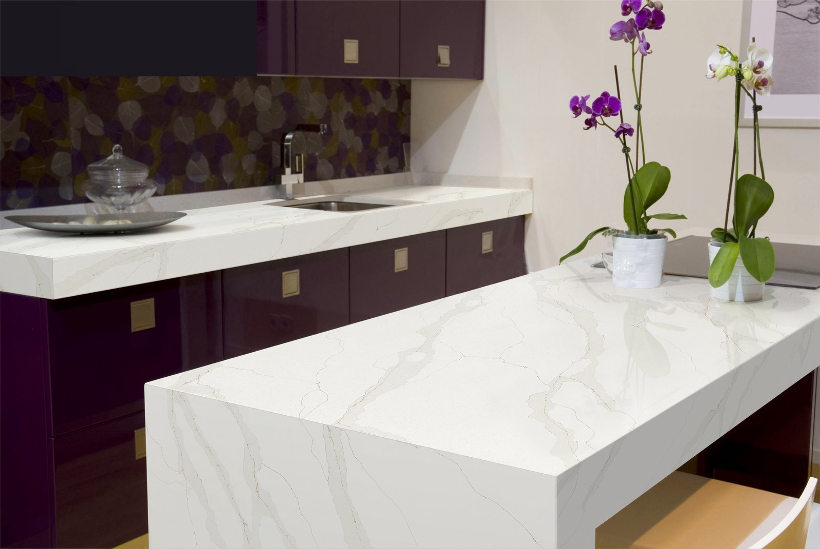 Modern Calacatta Gold Quartz | Leather Finish Stone